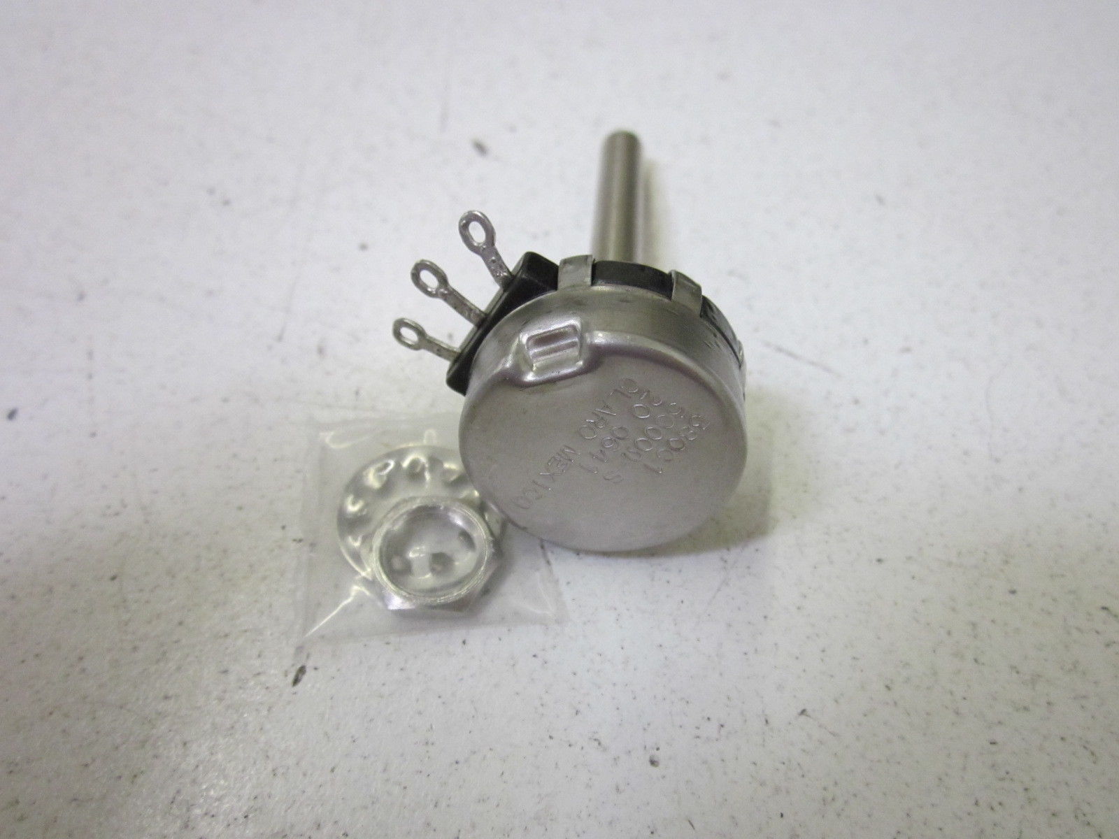 CLAROSTAT 380C1 POTENTIOMETER 5K OHMS *NEW IN BOX* – MRO Global Solutions