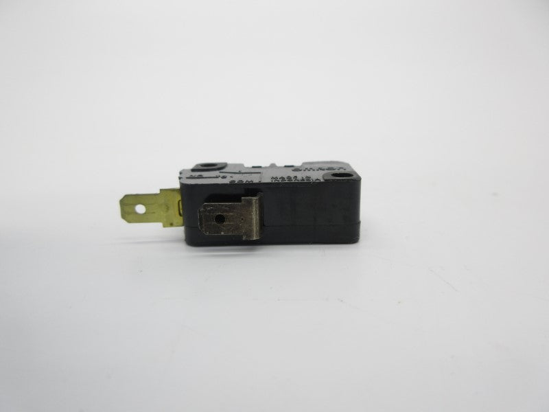 OMRON D3V-16G-3C25 250VAC 16A NSNP – MRO Global Solutions