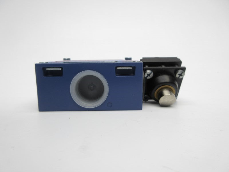 TELEMECANIQUE XCKM110 240V 3A NSMP – MRO Global Solutions