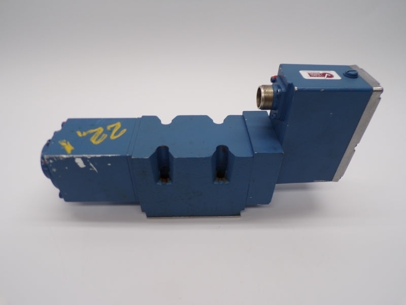 MOOG D634-1001 P60KA6M0VSM2 24VDC NSNP – MRO Global Solutions