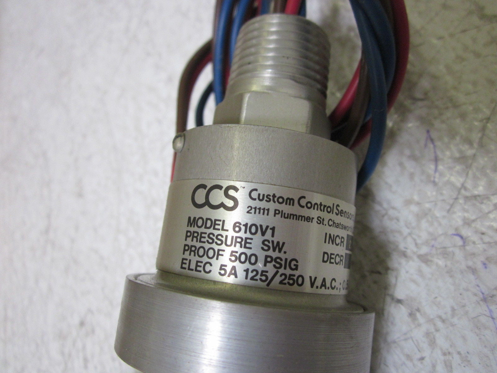 CUSTOM CONTROL SENSOR, INC. 610V1 DUAL PRESSURE SWITCH 125/250VAC *NEW ...