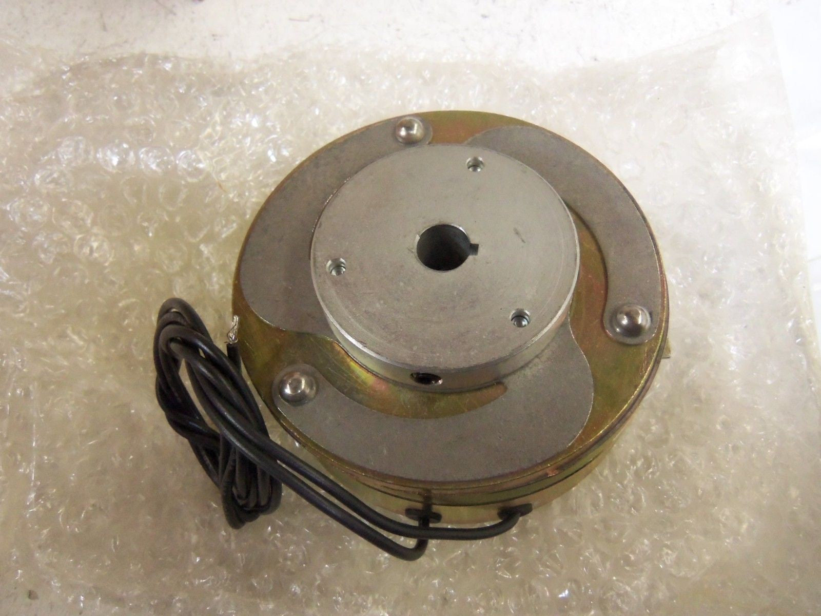 ELECTROID BEC-42CC-8-8-90V-L MAGNETIC CLUTCH *NEW IN BOX*