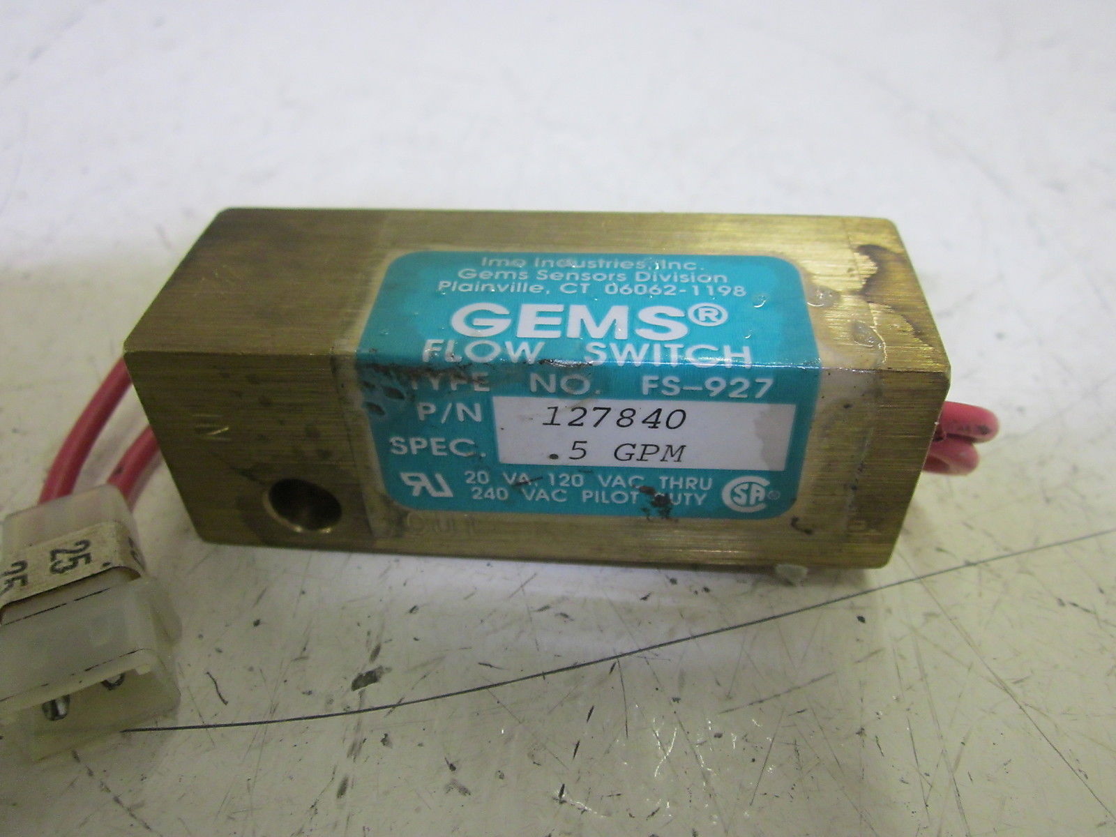 GEMS TYPE FS-927 FLOW SWITCH 127840 .5GPM *USED*