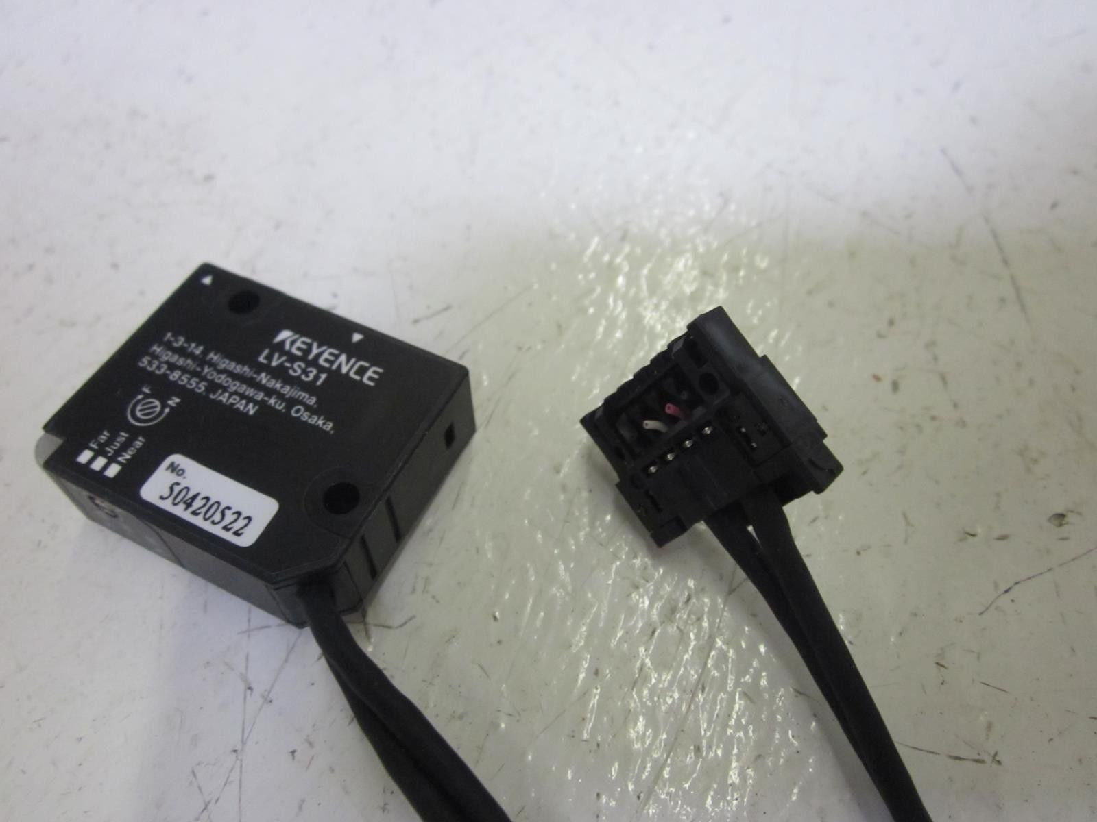 KEYENCE LV-S31 DIGITAL LAZER OPTIC SENSOR *NEW IN BOX* – MRO Global ...