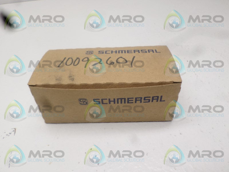 SCHMERSAL AZ16zvrk-M20 SAFETY INTERLOCK SWITCH * NEW IN BOX * – MRO ...