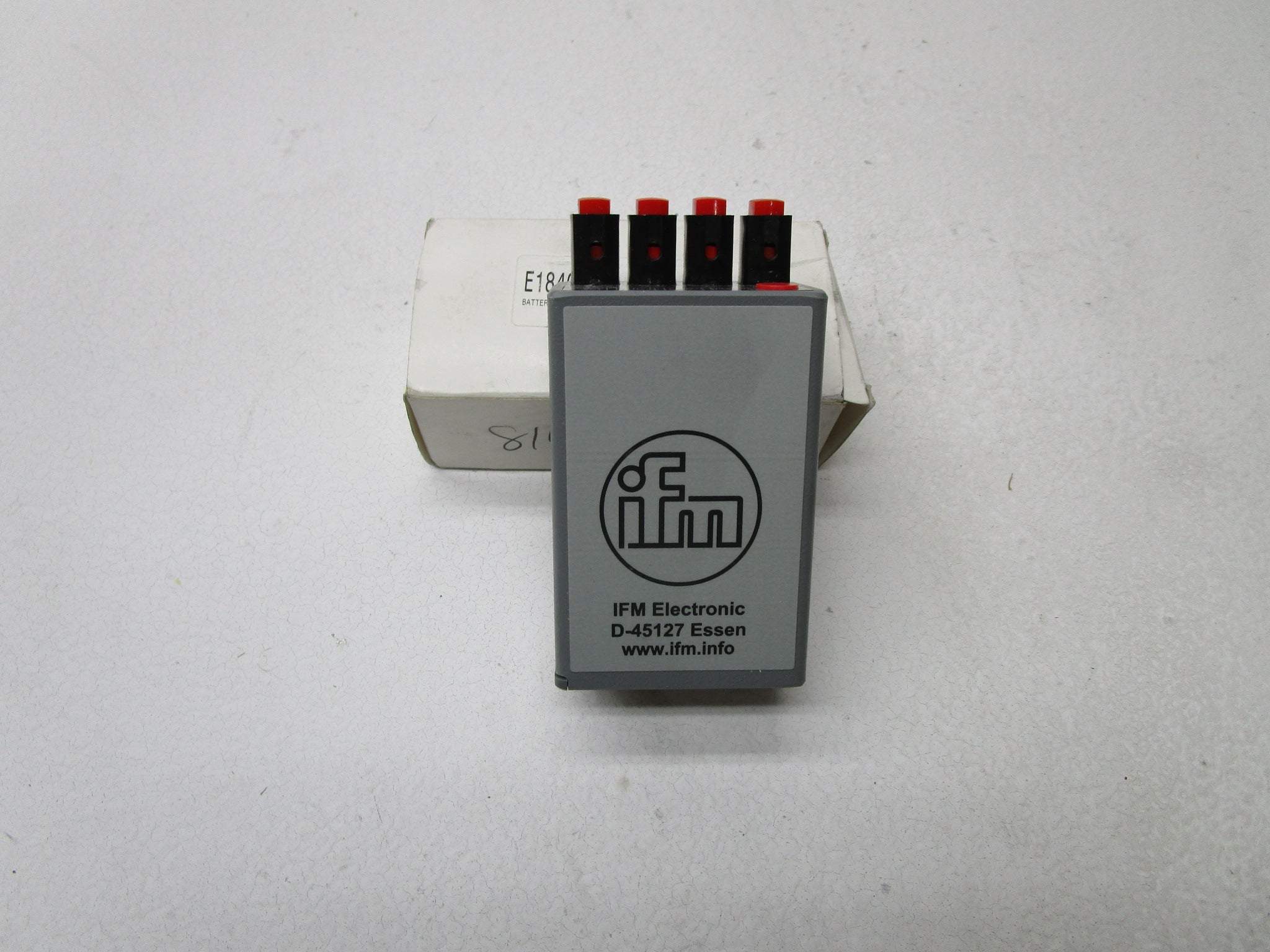 IFM EFECTOR E18401 BATTERY BOX * NEW IN BOX * – MRO Global Solutions