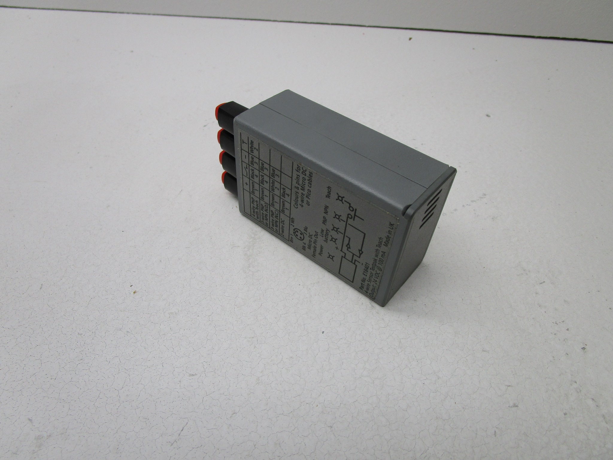 IFM EFECTOR E18401 BATTERY BOX * NEW IN BOX * – MRO Global Solutions
