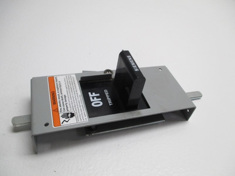 SIEMENS 25-135-017-518 CIRCUIT BREAKER MECHANISM HANDLE * NEW NO BOX ...