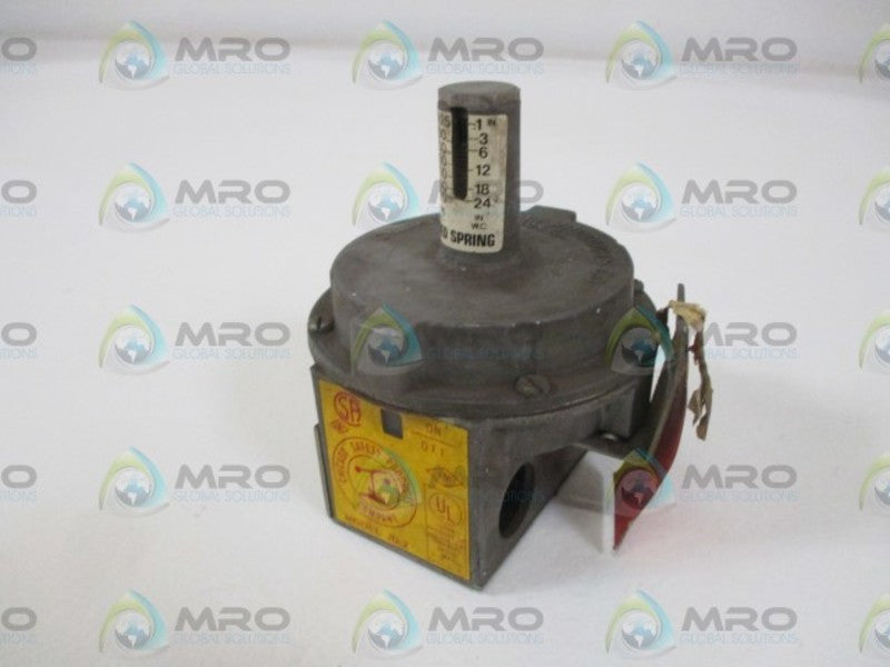 CHICAGO SAFETY JD-2-RED PRESSURE SWITCH .1-24" WC * USED * – MRO Global ...